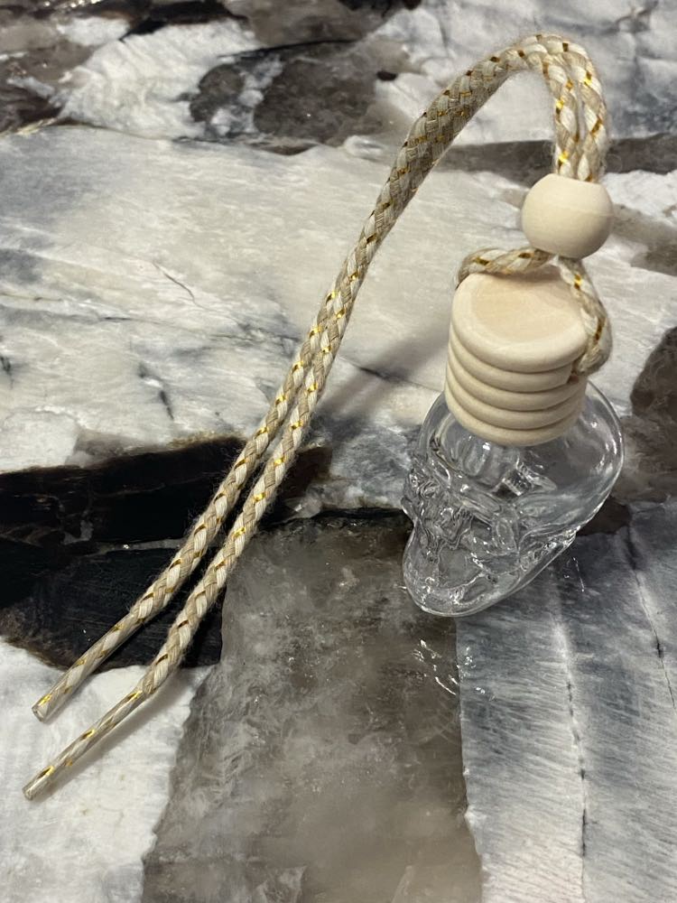 8 ml Skull Diffuser – Thunderbird Lane Custom Dip Powder